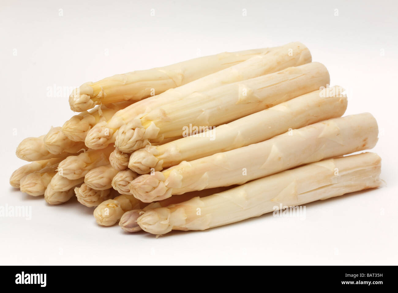 Asparagus spear uk hi-res stock photography and images - Alamy
