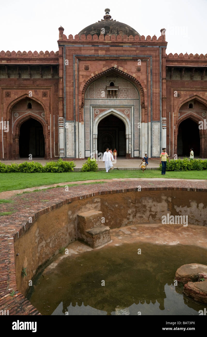 Qala-i-Kuhna Masjid inside the Old Fort (Purana Qila) in Delhi. India ...
