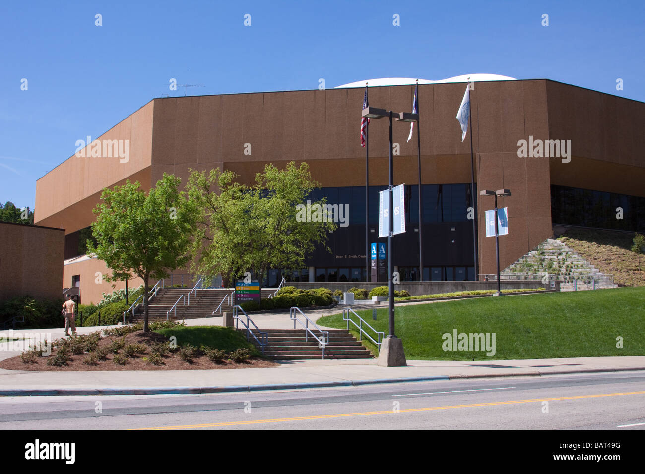 Dean e smith center hi-res stock photography and images - Alamy