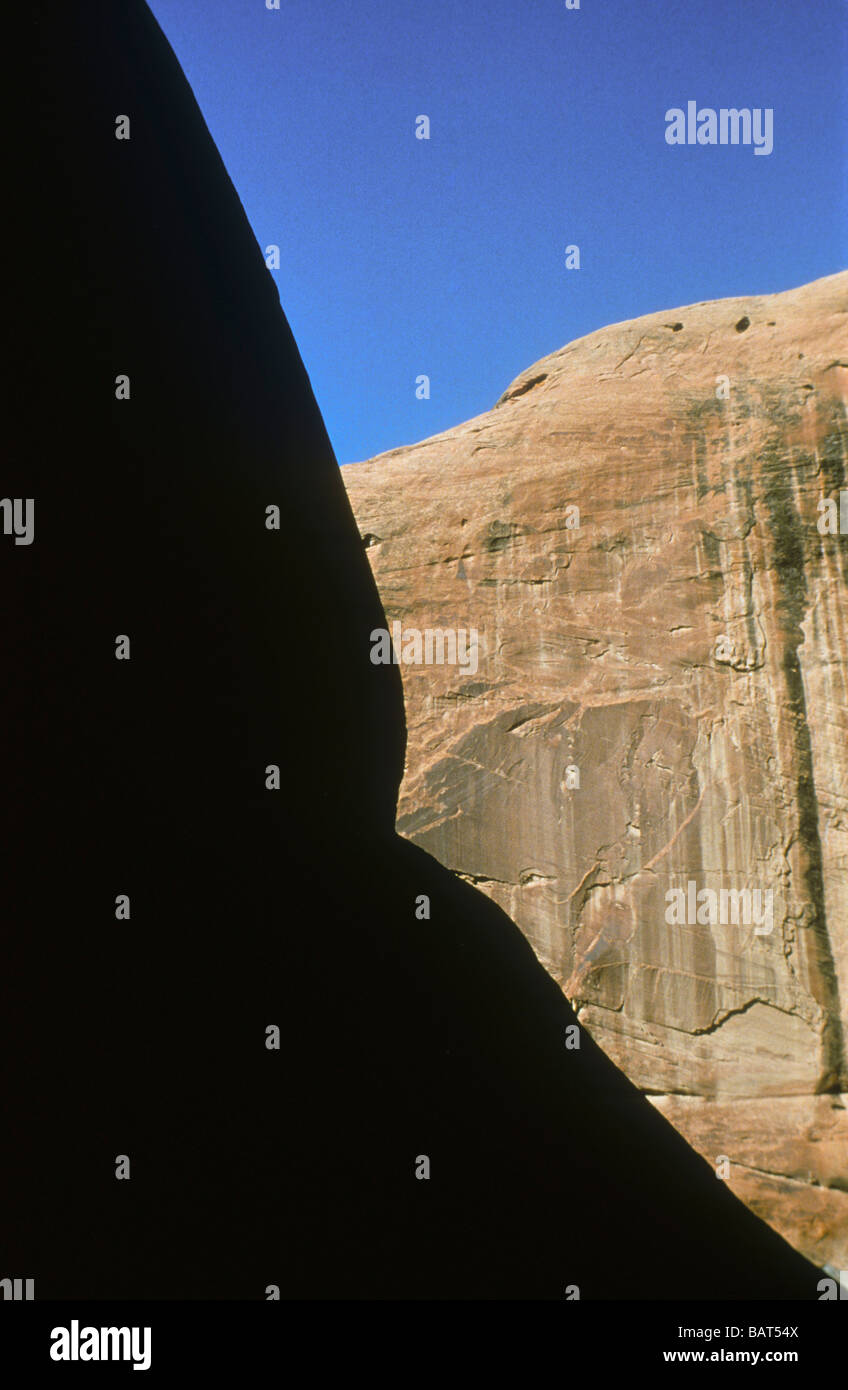 Lake Powell Utah desert cliff shadow rock sky clear blue nature natural ...