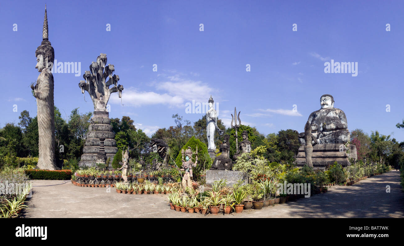 Sala Keo Kou, A park with very large concrete statues / sculptures ...