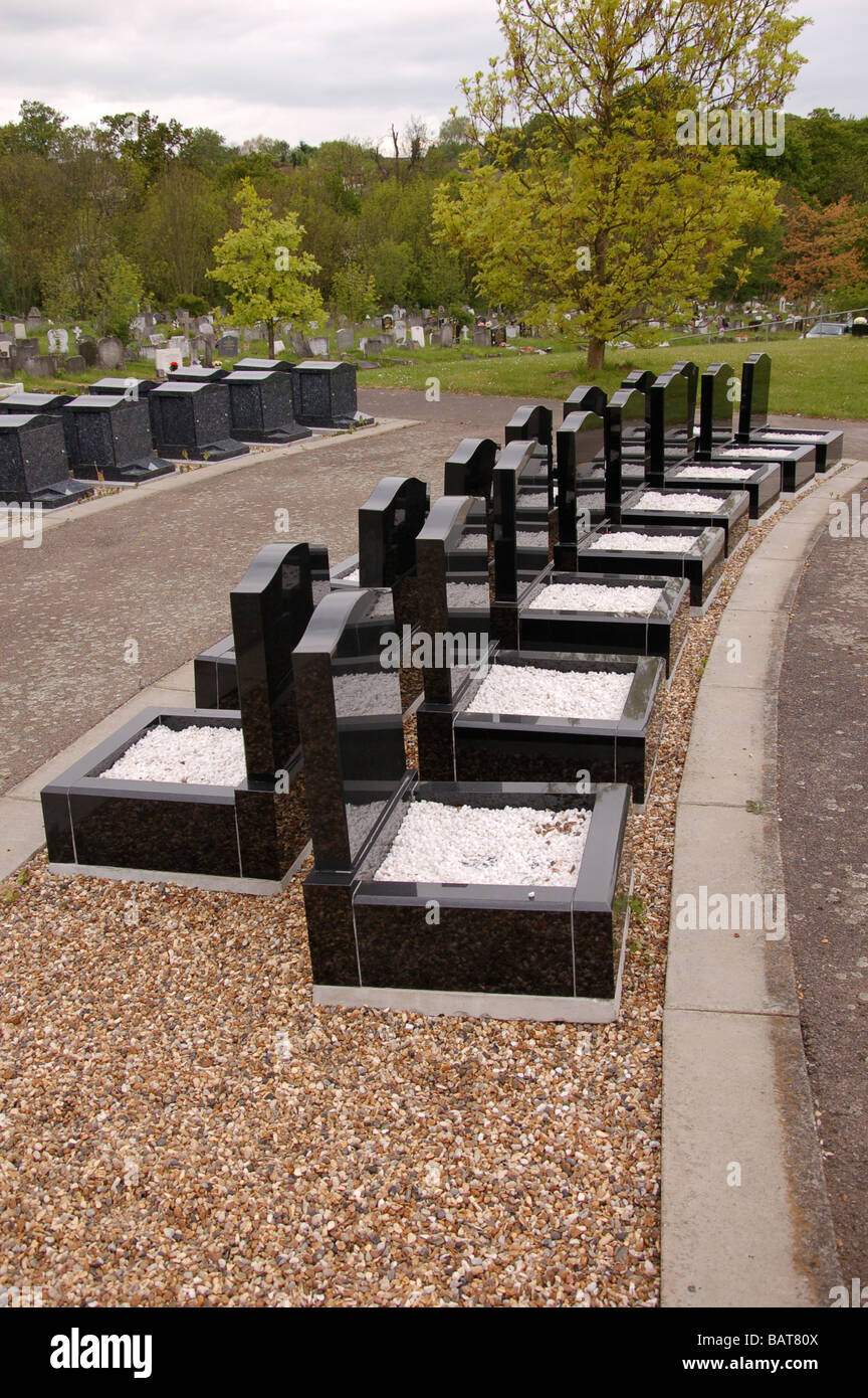 Headstones in Islington cemetery, London, England, Uk Stock Photo - Alamy
