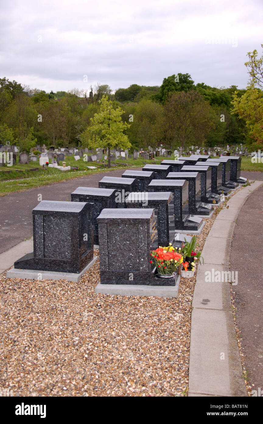 Headstones in Islington cemetery, London, England, Uk Stock Photo - Alamy