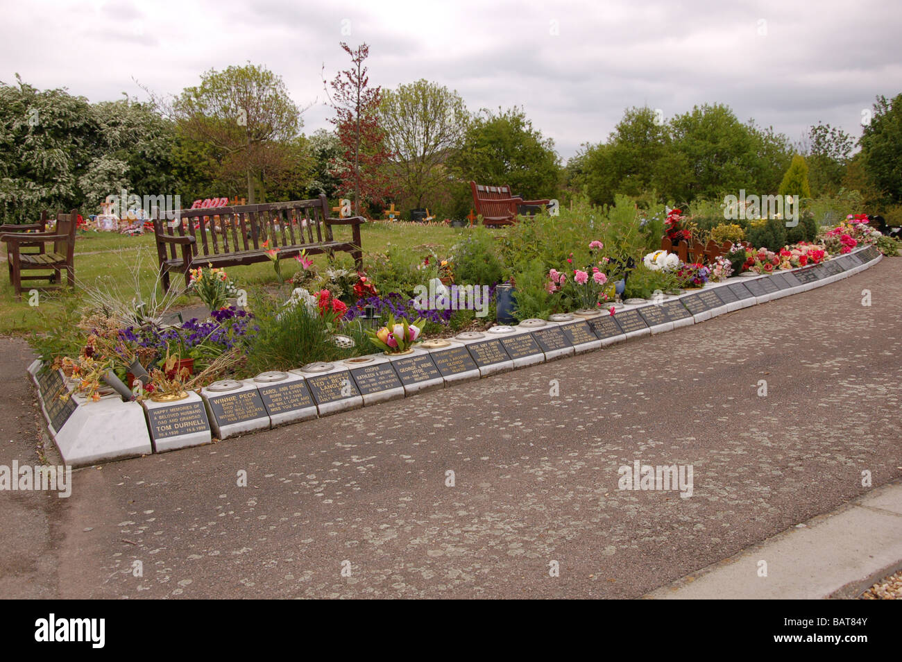 Headstones in Islington cemetery, London, England, Uk Stock Photo - Alamy