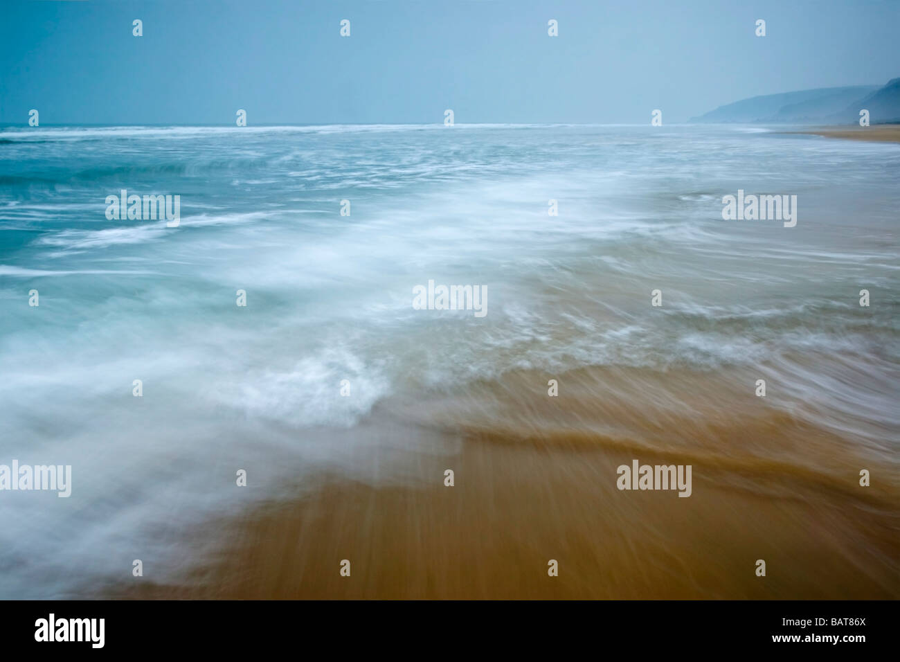 Receding wave hi-res stock photography and images - Alamy