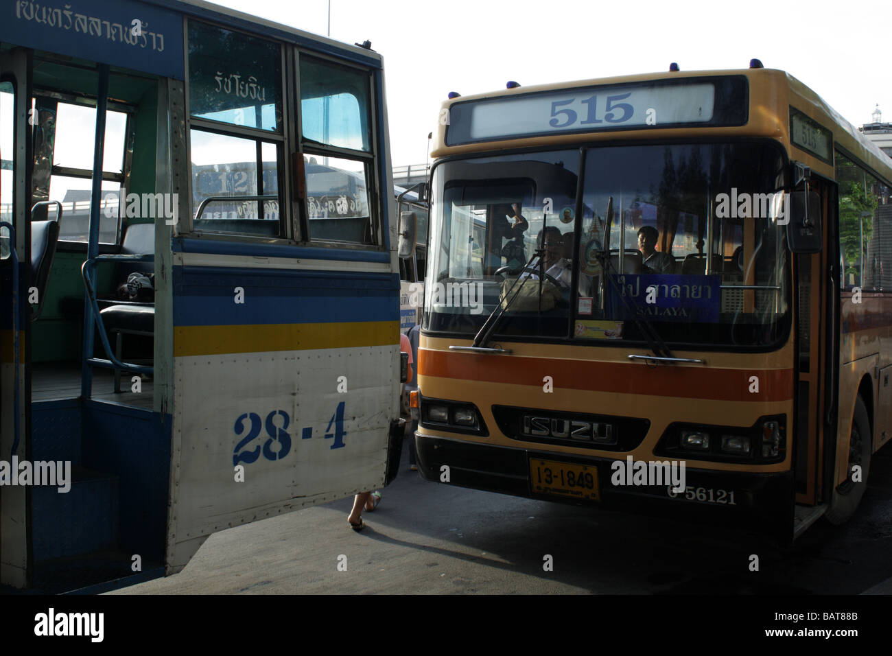 Local traffic bus hi-res stock photography and images - Alamy