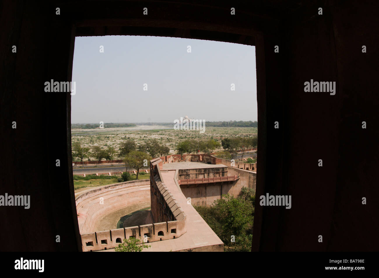 Taj mahal rouge hi-res stock photography and images - Alamy