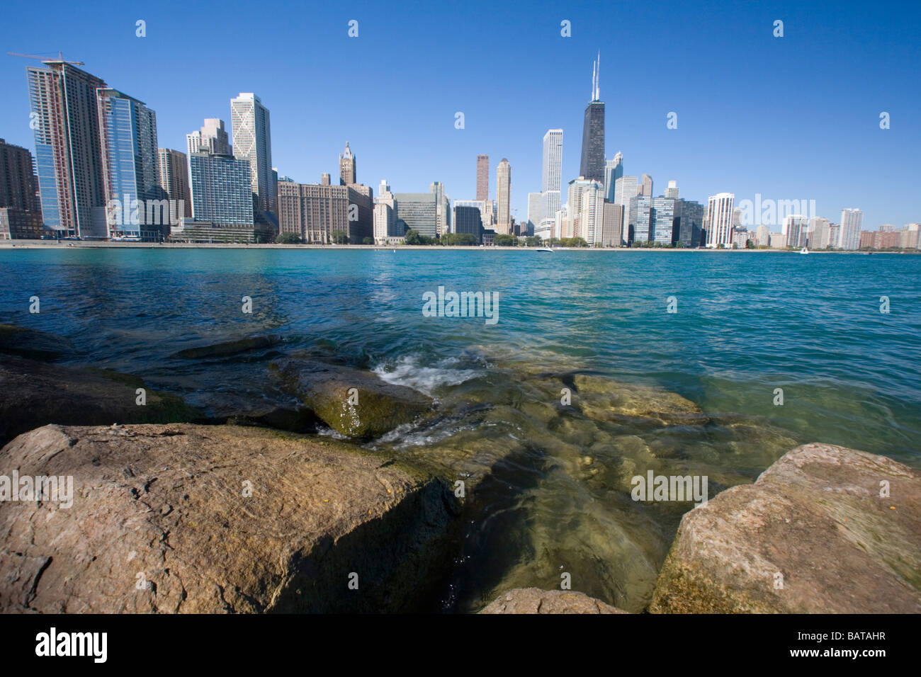 Chicago river skyline coast hi-res stock photography and images - Alamy