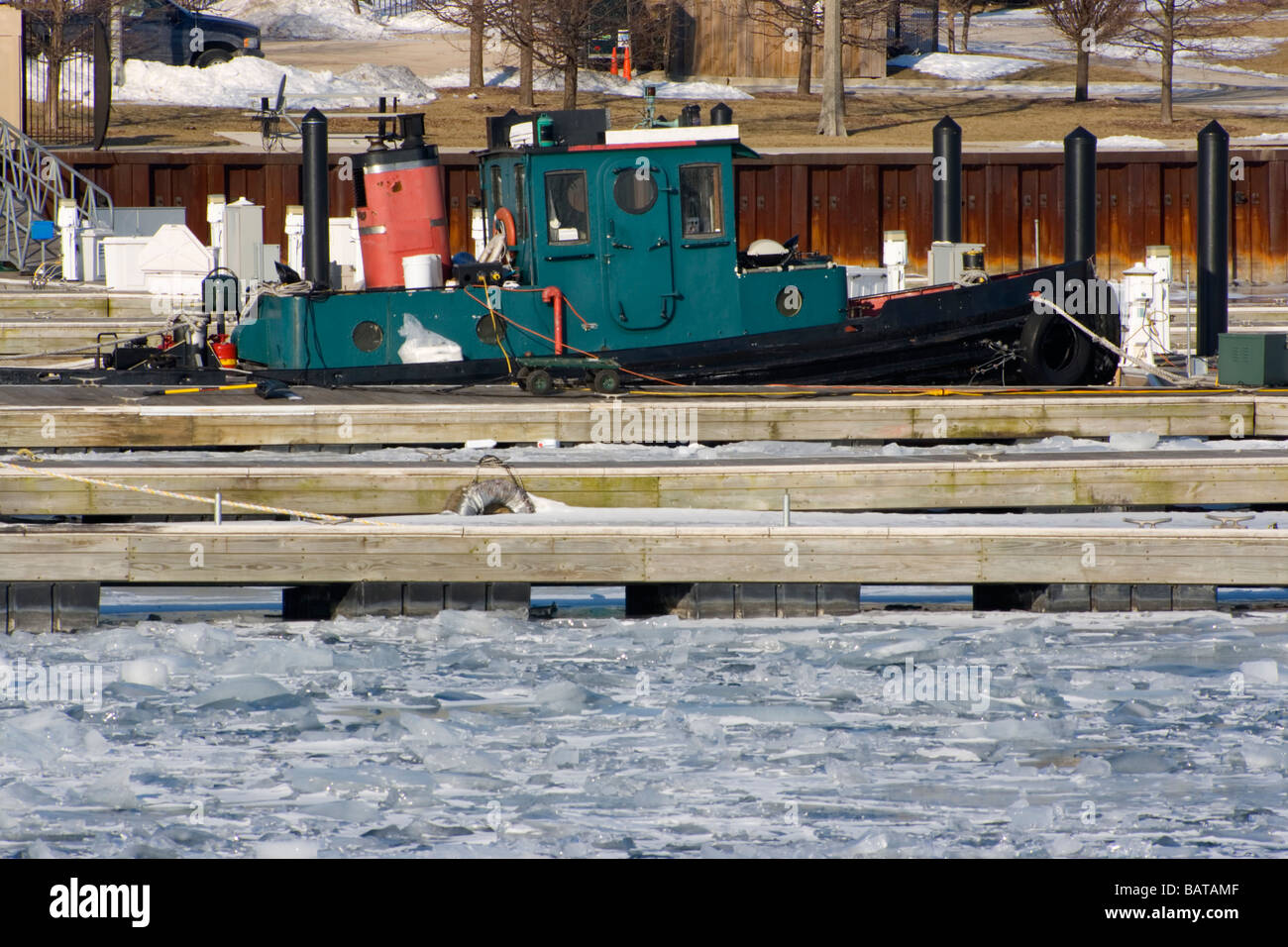 Building a boat on shore Cut Out Stock Images & Pictures - Alamy