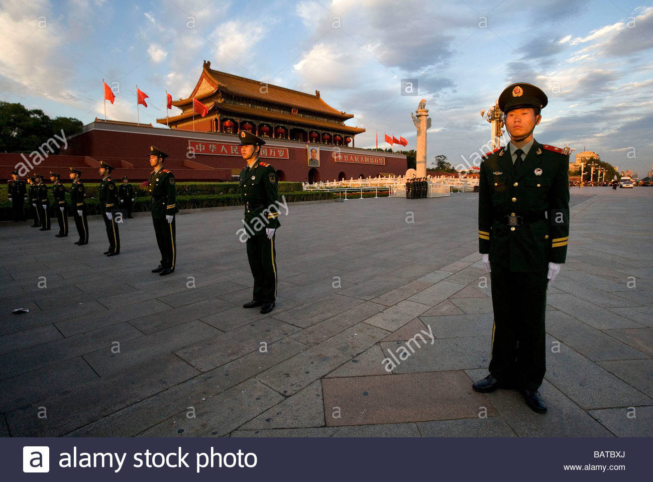 Chinese Army Uniform High Resolution Stock Photography and Images - Alamy