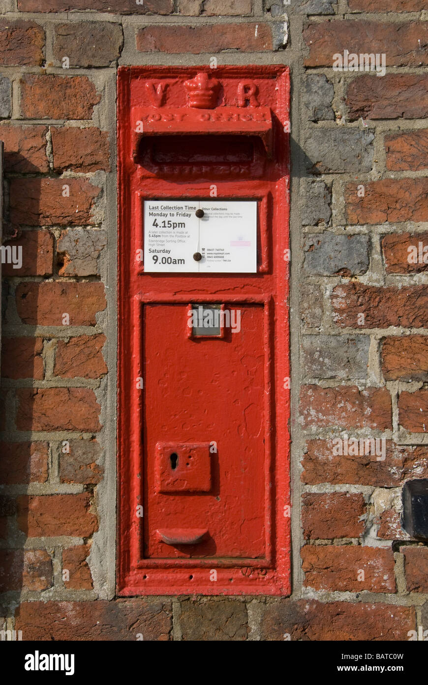 Victorian Post Box, Haxted, near Edenbridge, Kent, England, UK Stock ...
