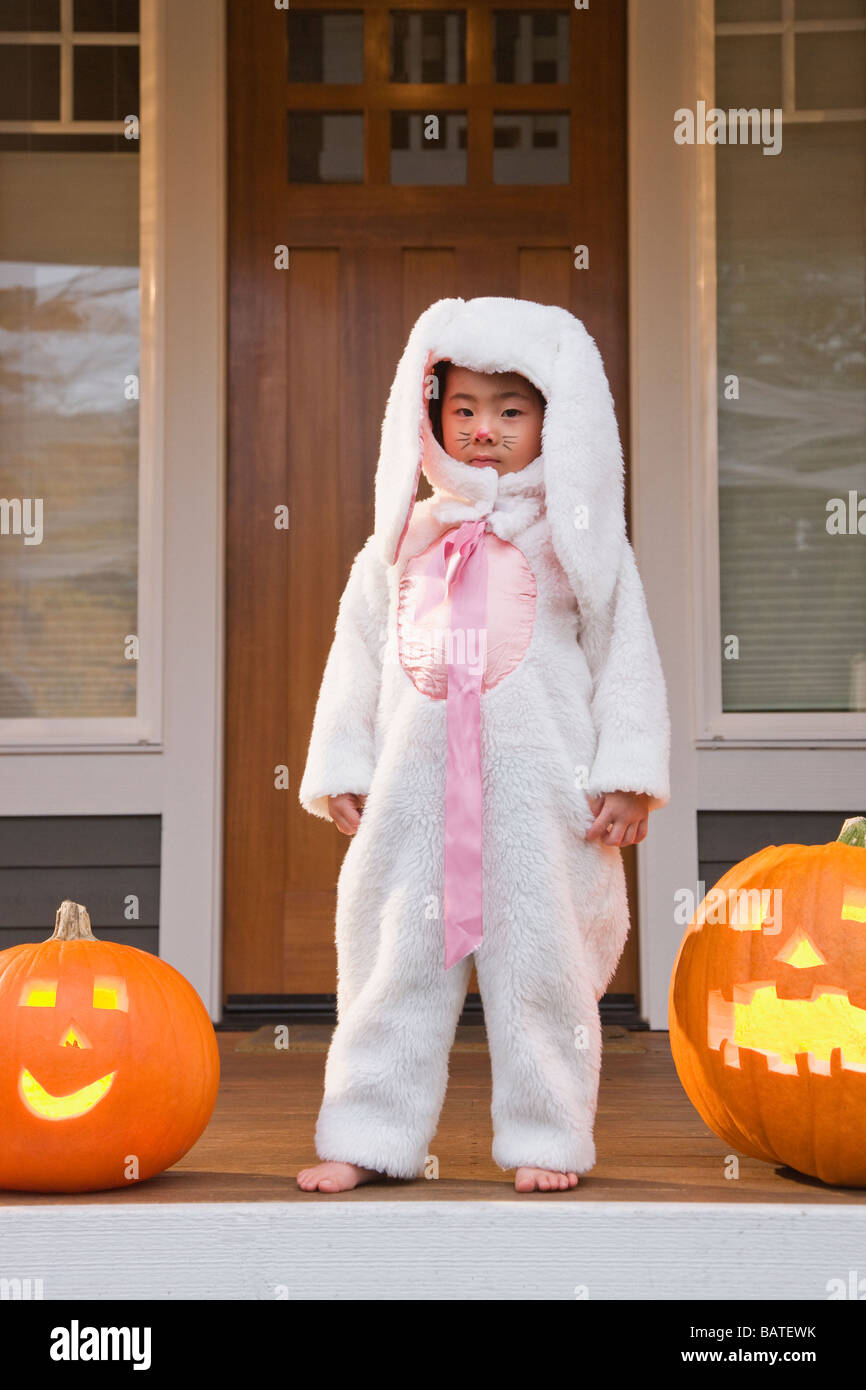 Young chinese halloween hi-res stock photography and images - Alamy