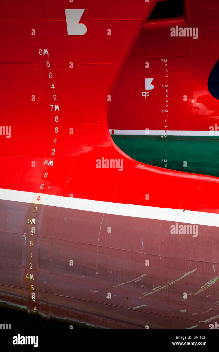 Boat hull markings hi-res stock photography and images - Alamy