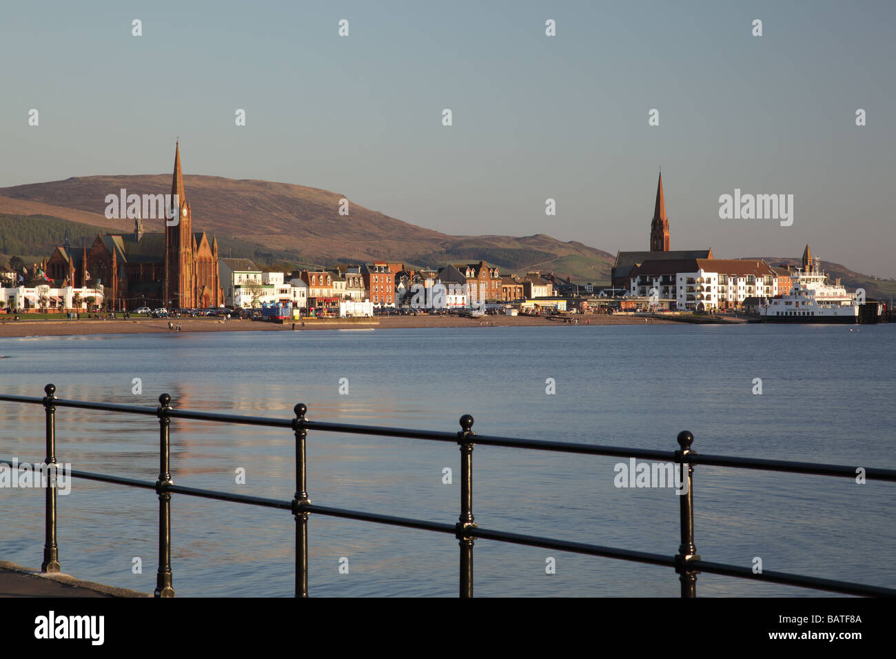 Scottish seaside town largs hi-res stock photography and images - Alamy