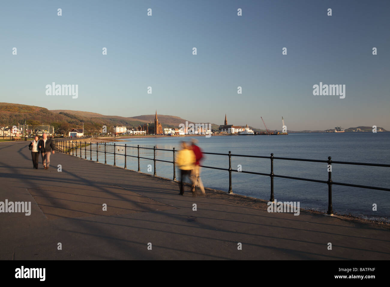 Walking in the evening hi-res stock photography and images - Alamy