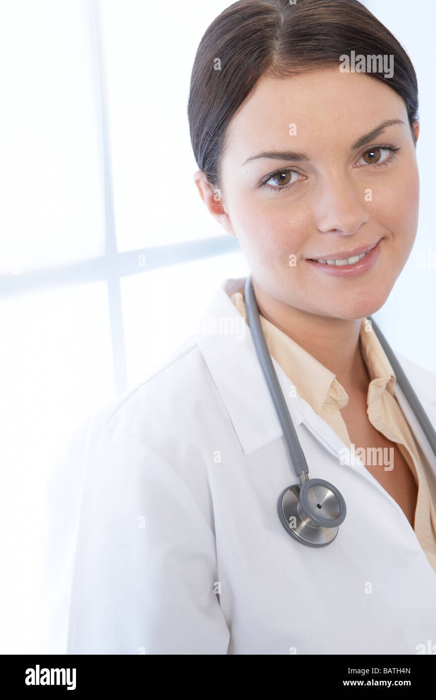 Doctor portraiture hi-res stock photography and images - Alamy