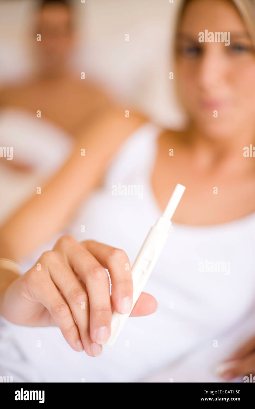 Hcg testing hi-res stock photography and images - Alamy