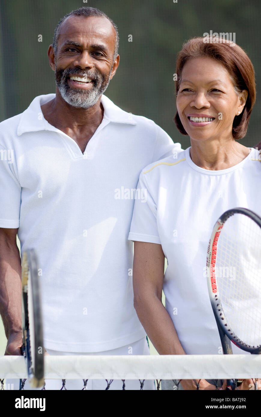 Tennis partners. Husband and wife tennis doubles team Stock Photo - Alamy