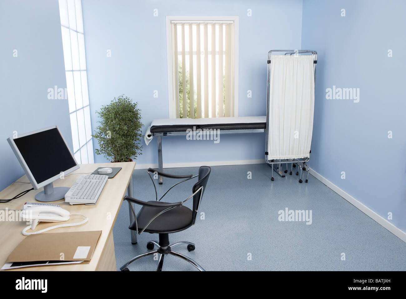 Consultation room in a general practice Stock Photo - Alamy