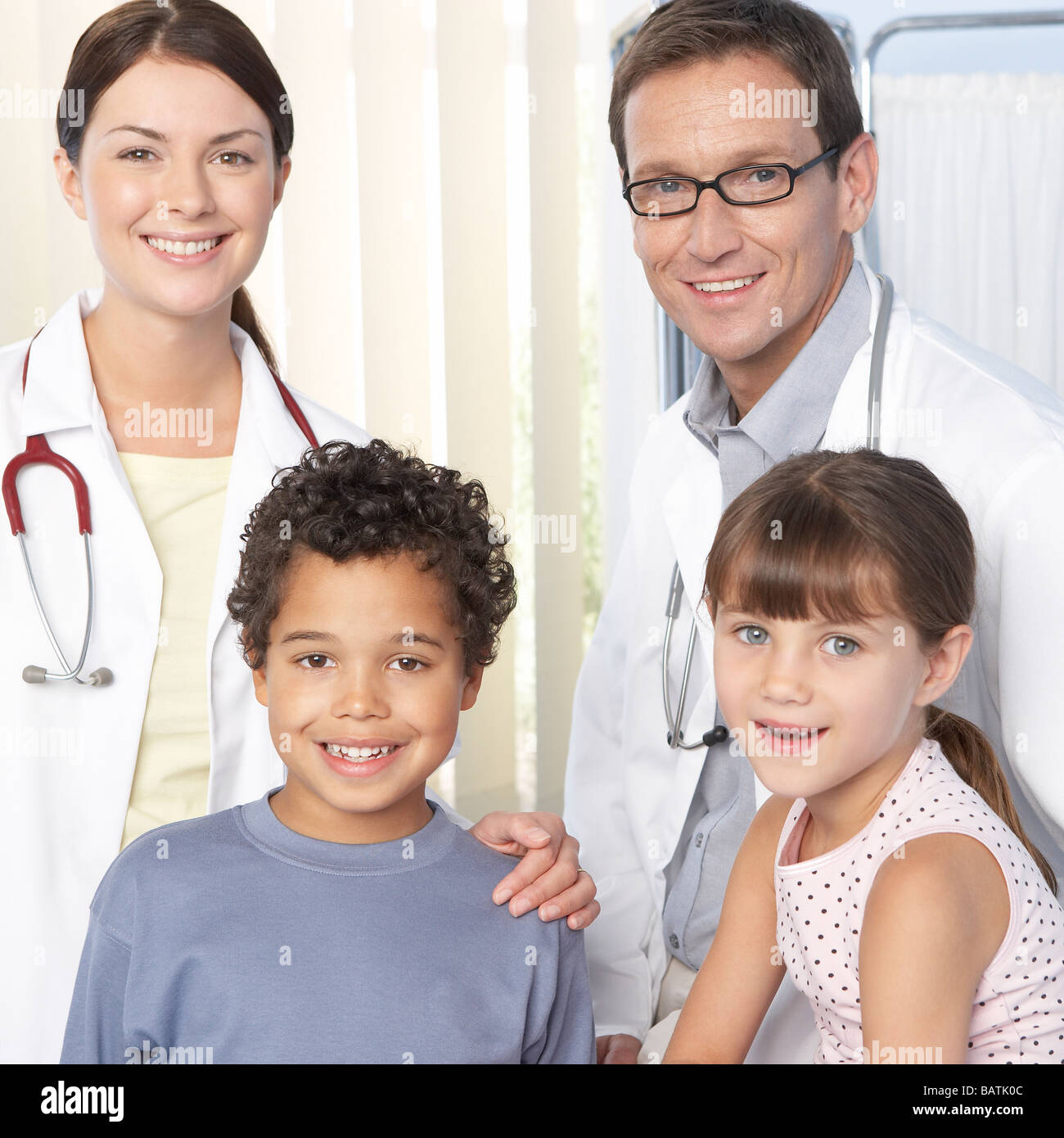 Doctor and children Stock Photo - Alamy