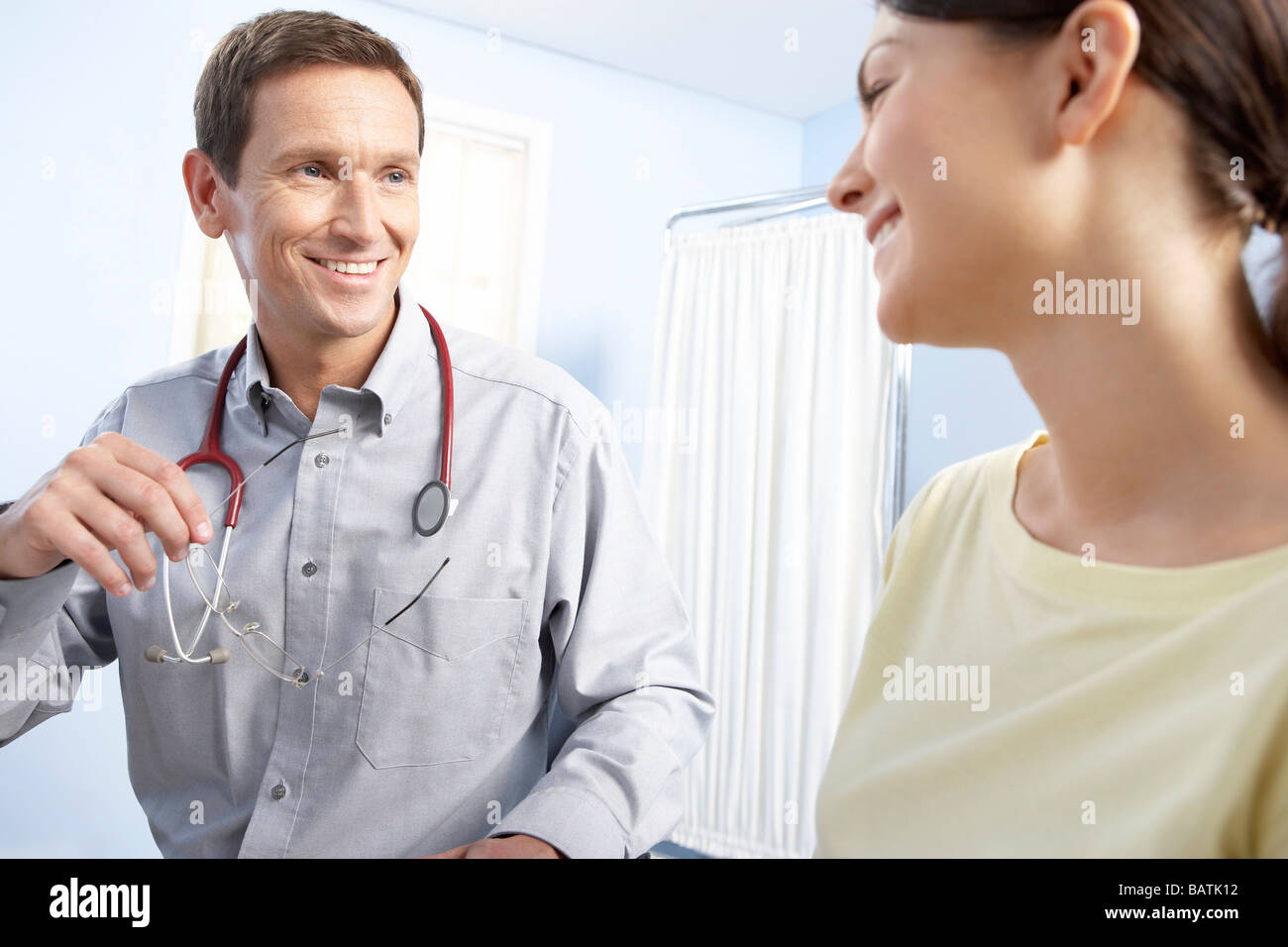 Medical consultation. Doctor giving medical advice to a patient Stock ...
