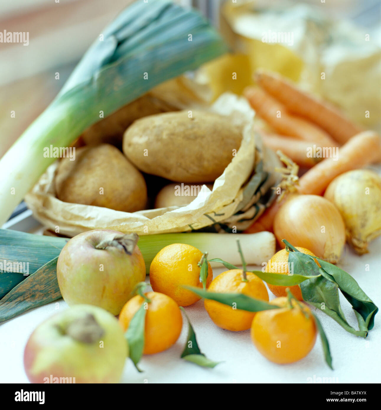 Organic fruits and vegetables Stock Photo - Alamy
