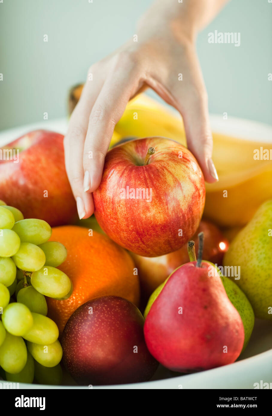 Fruit bowl hi-res stock photography and images - Alamy