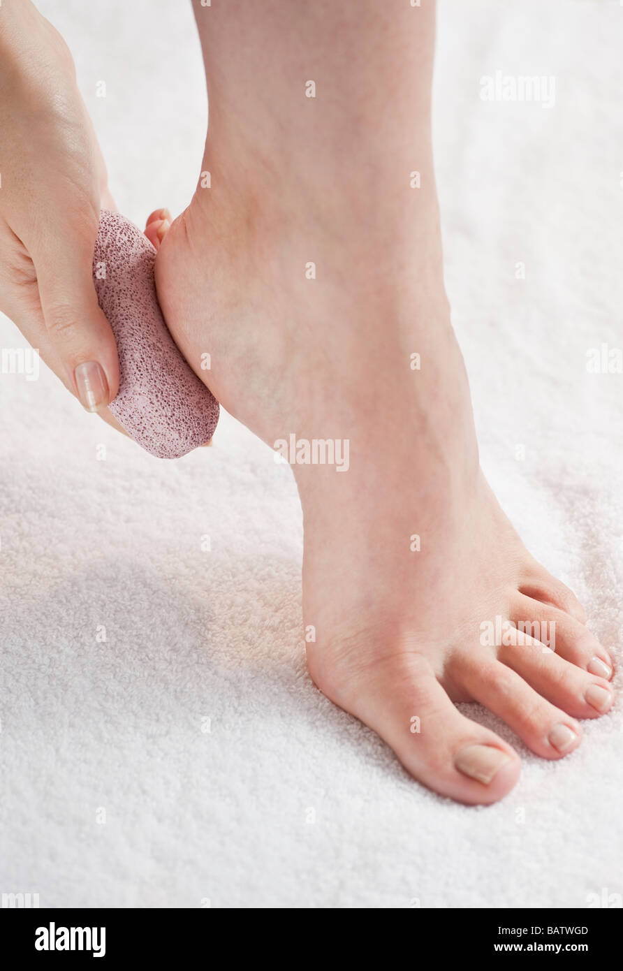 Woman pedicure 30 hi-res stock photography and images - Alamy