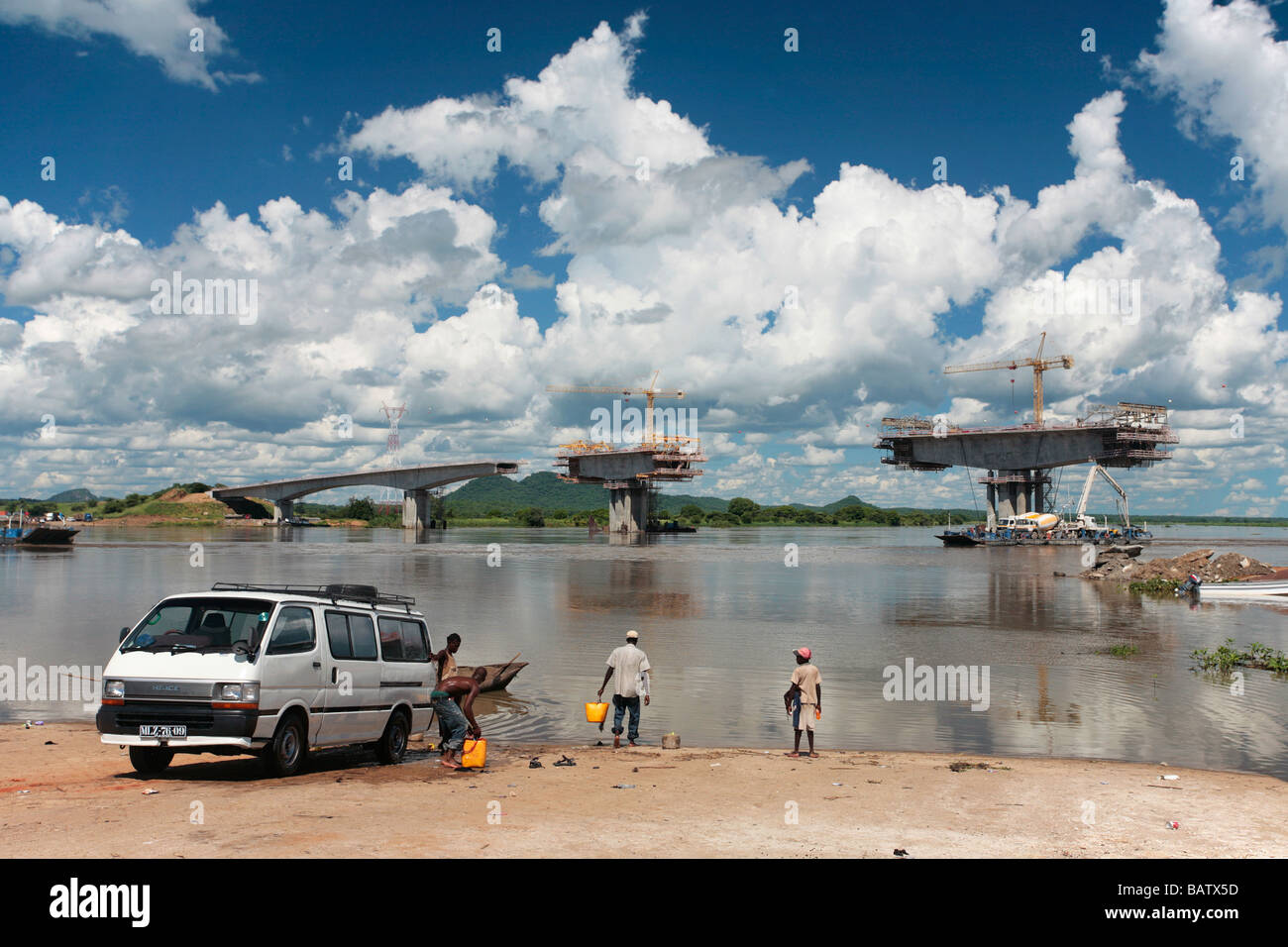 Half finished bridge over the Zambezi River in Mozambique Stock Photo ...