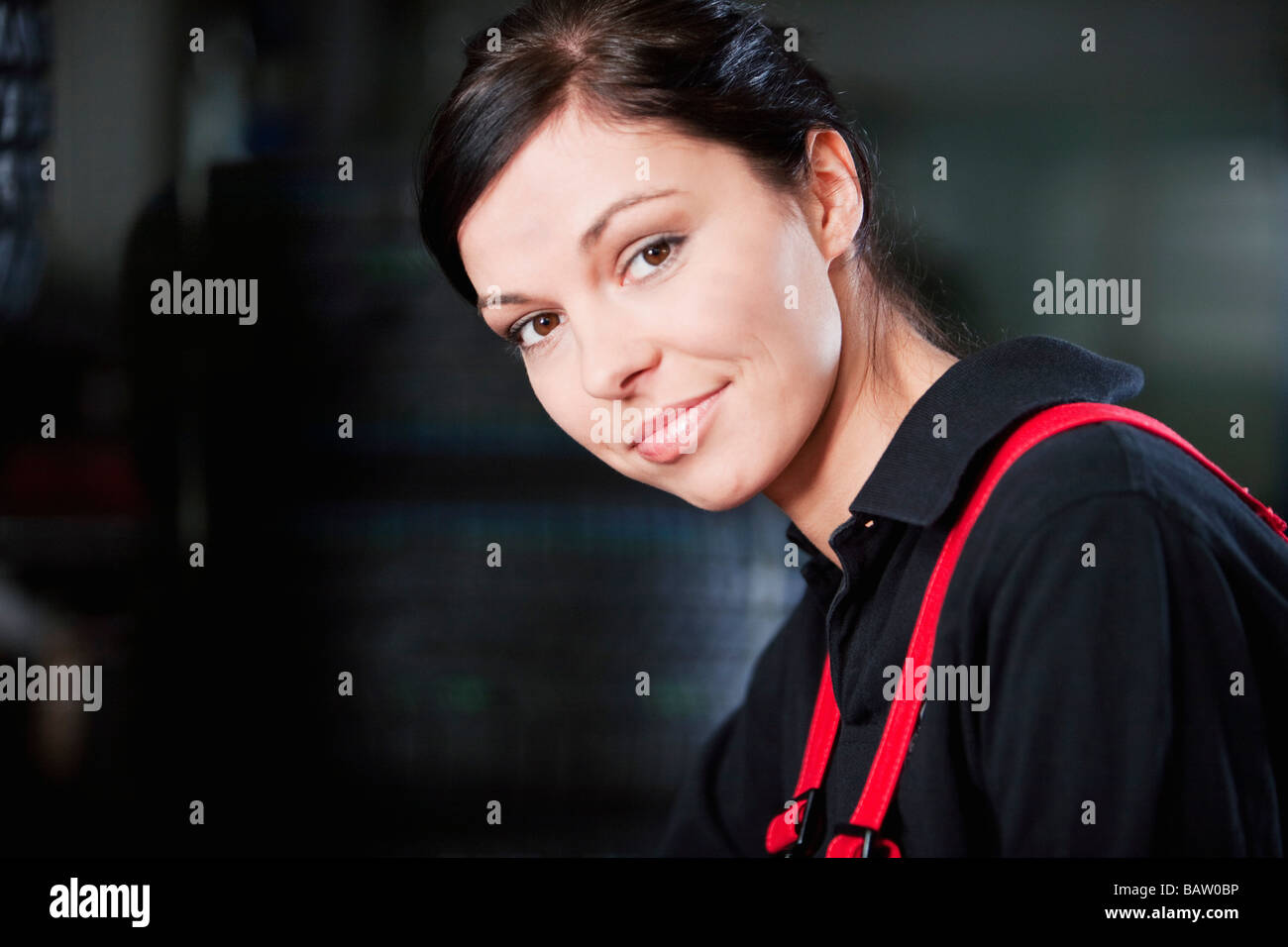 portrait of female mechanic Stock Photo - Alamy