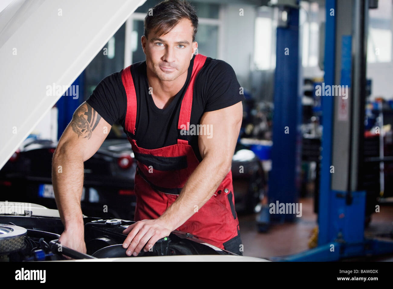 portrait of mechanic Stock Photo - Alamy