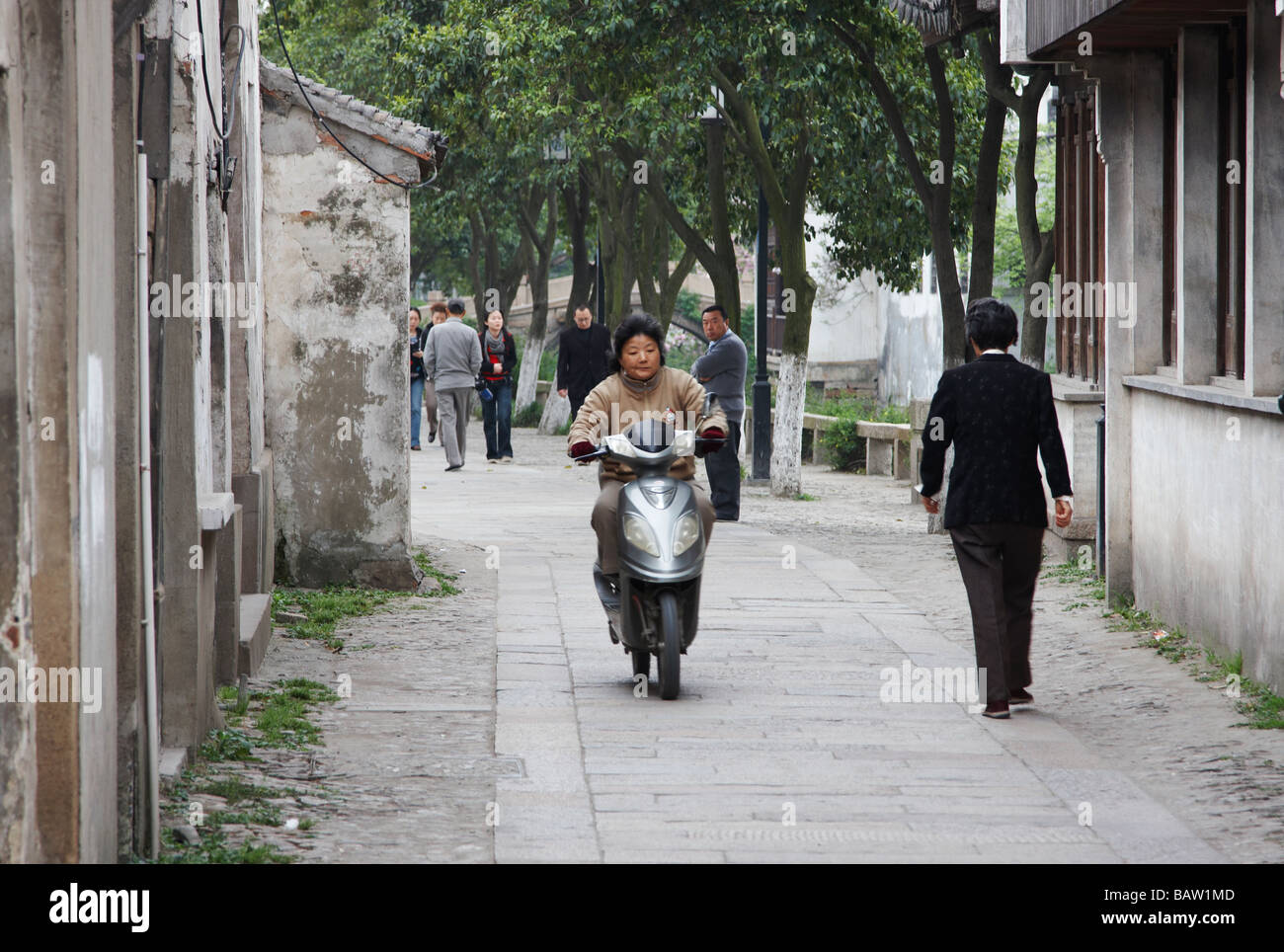 People Walking Along Traditional Street, Suzhou, China Stock Photo - Alamy