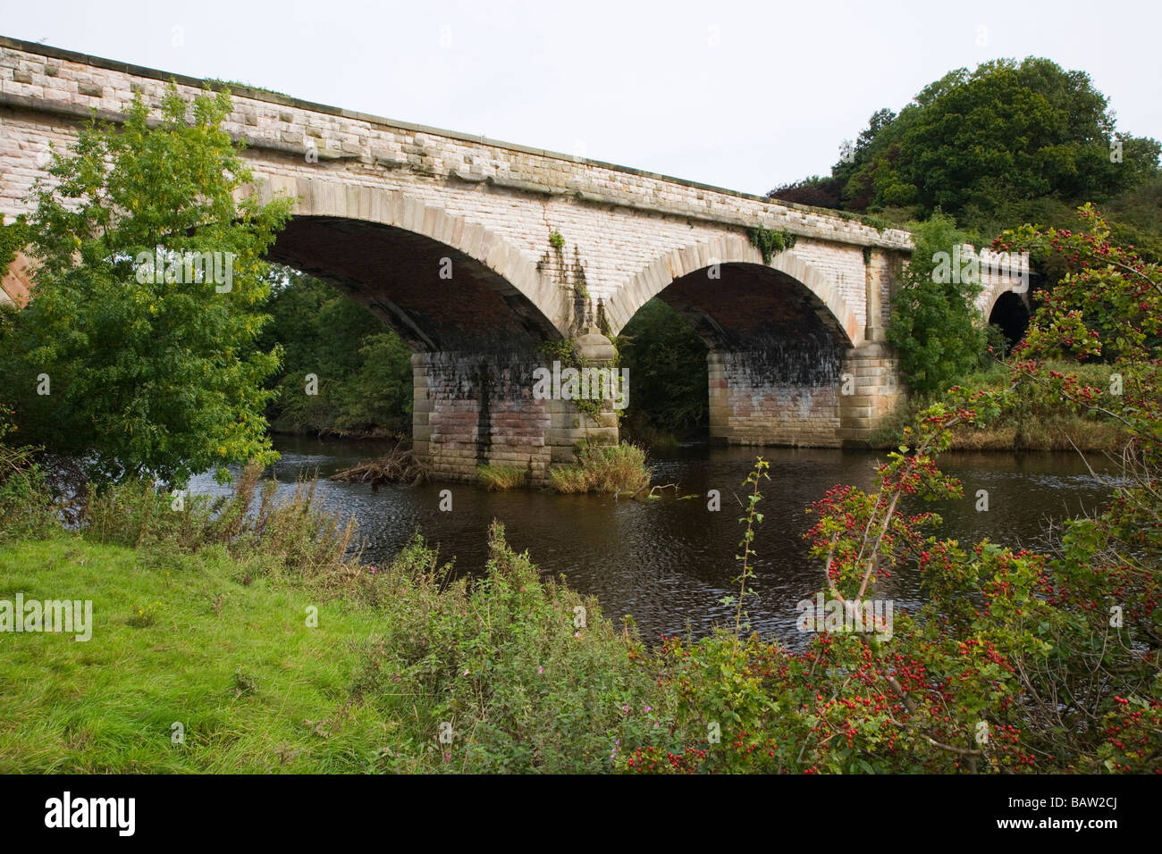 Viaduct across the River Wharfe at Tadcaster in Yorkshire Stock Photo ...