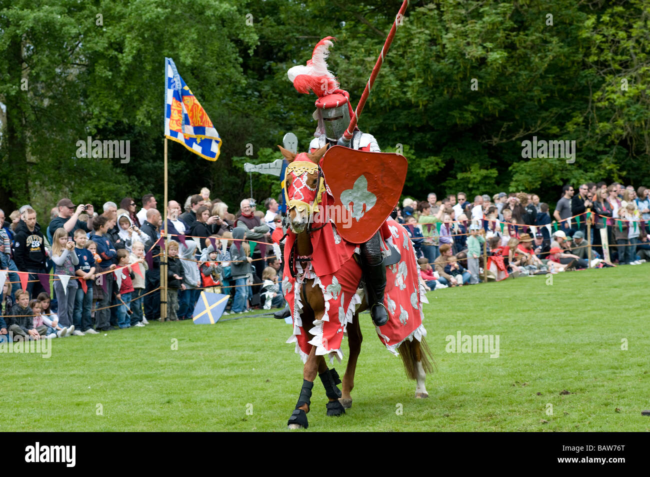 Tournament battle hi-res stock photography and images - Alamy