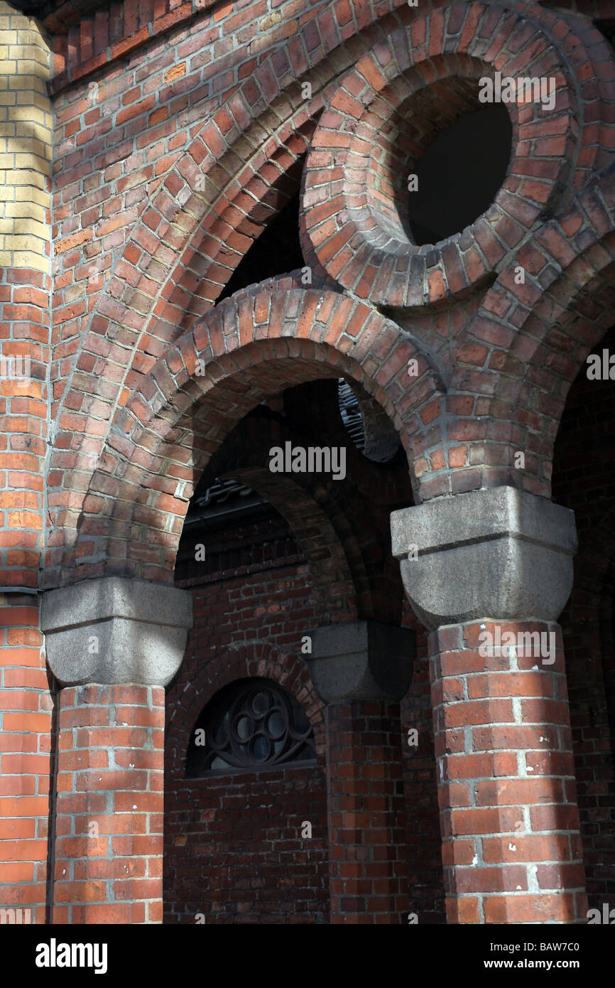 Medieval pedestrian archway hi-res stock photography and images - Alamy