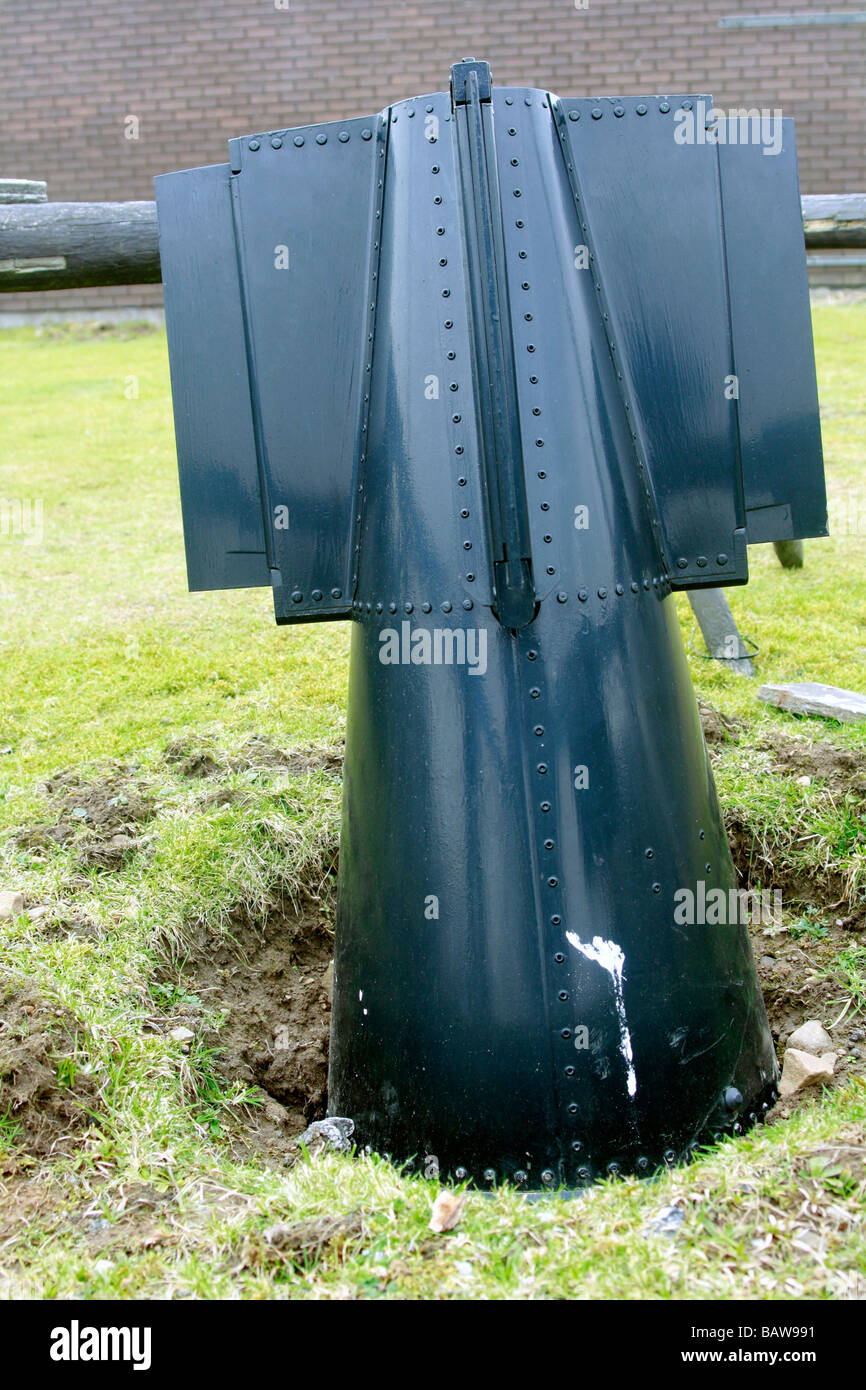 Danger uxb hi-res stock photography and images - Alamy