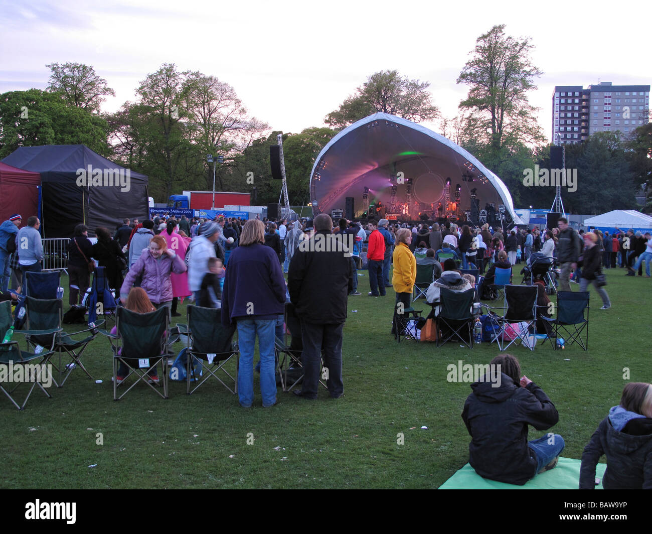 Concert festival hi-res stock photography and images - Alamy