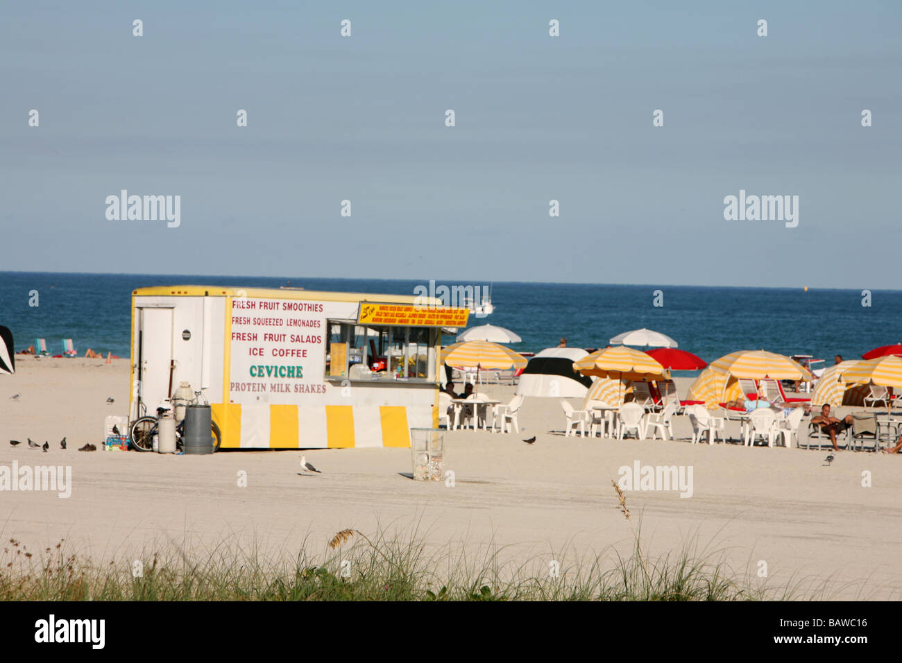 Miami beach scenes Stock Photo - Alamy
