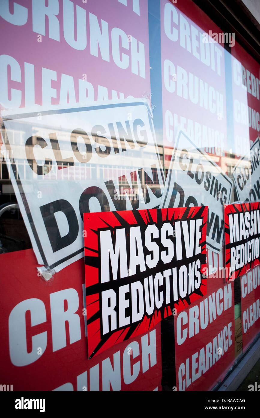 Closed shop recession hi-res stock photography and images - Alamy