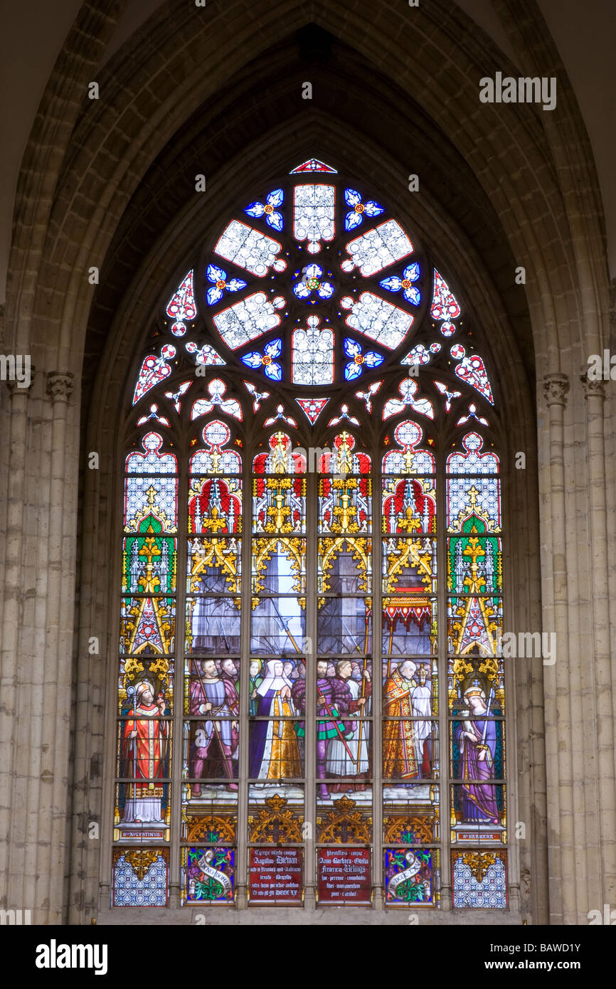 King baudouin statue brussels hi-res stock photography and images - Alamy