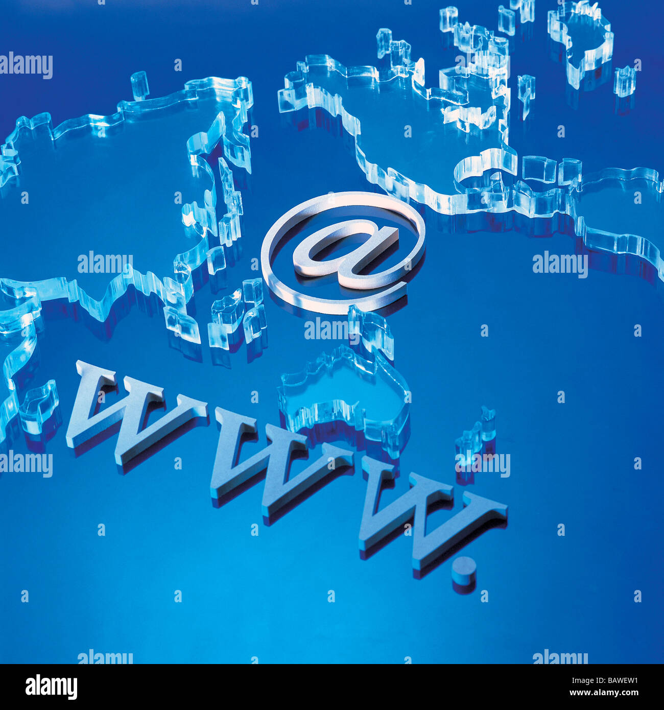 The word www and at symbol on world map Stock Photo - Alamy