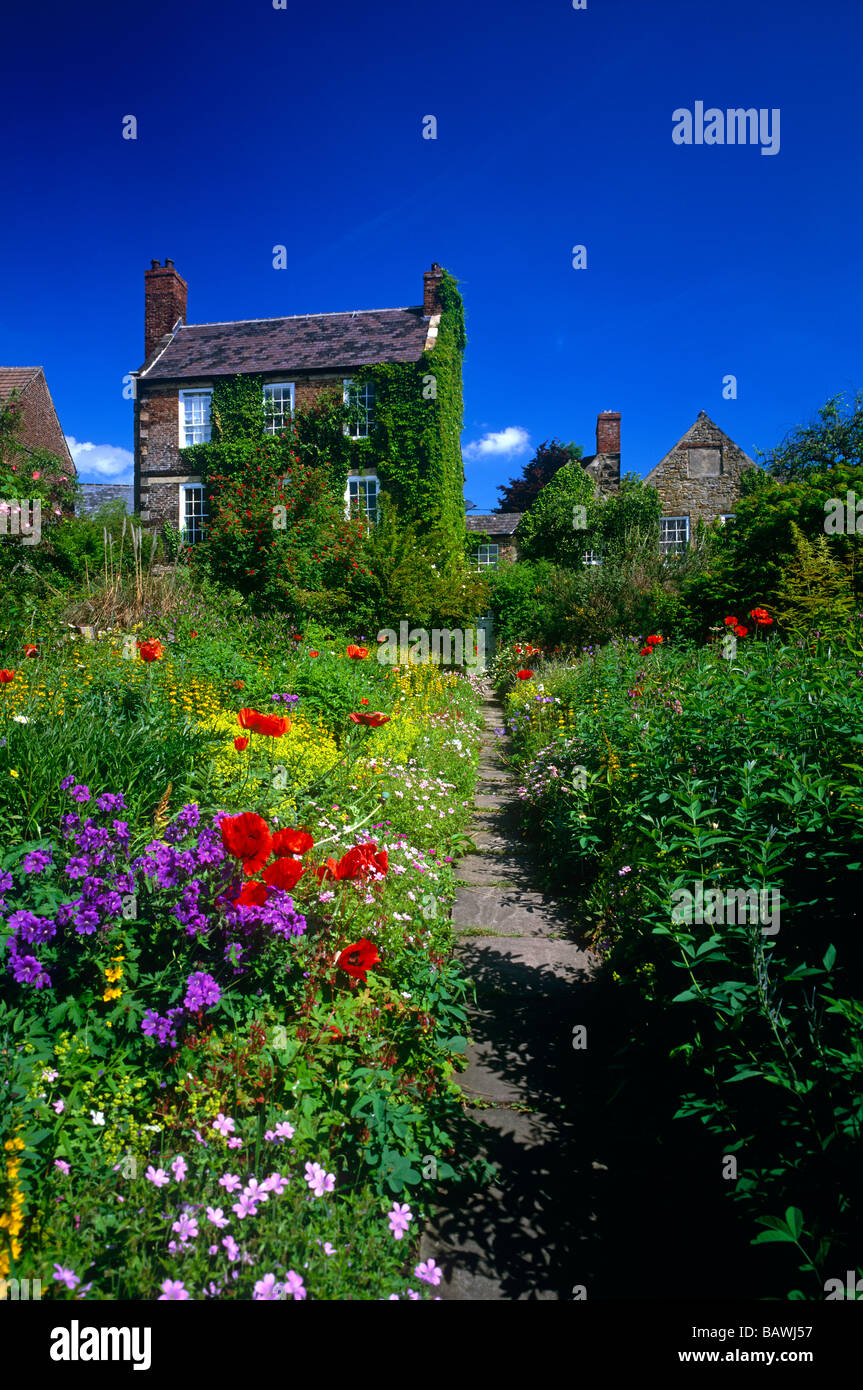 Crook hall hi-res stock photography and images - Alamy