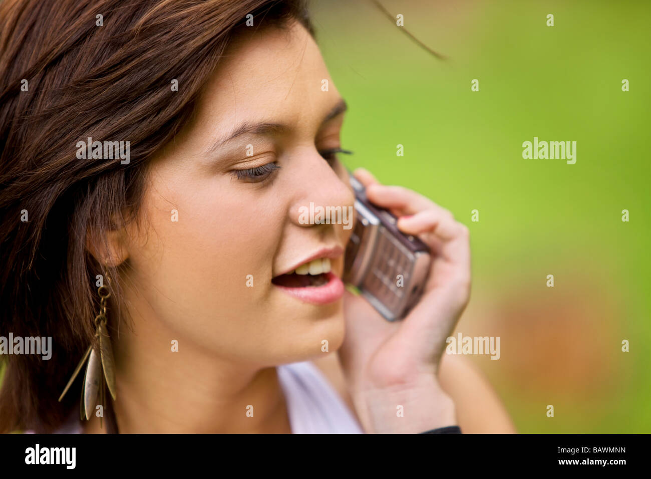 woman on the phone Stock Photo - Alamy