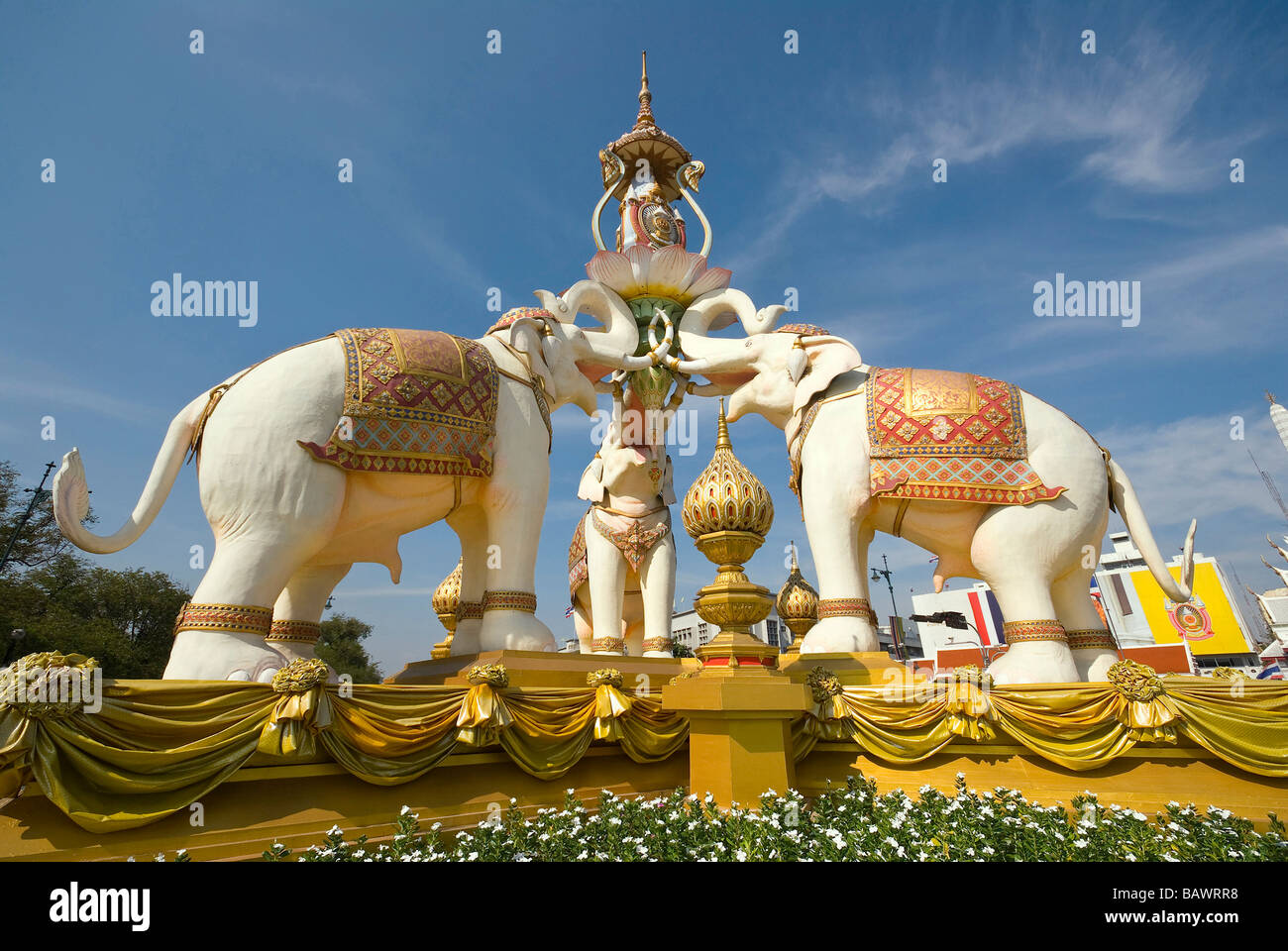 Temple three sculptures hi-res stock photography and images - Alamy