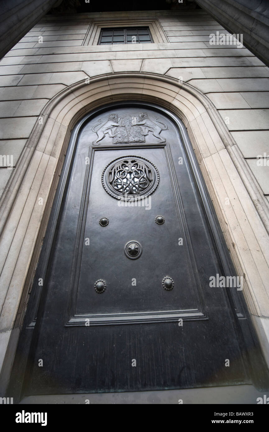 Bank of England Door Stock Photo - Alamy