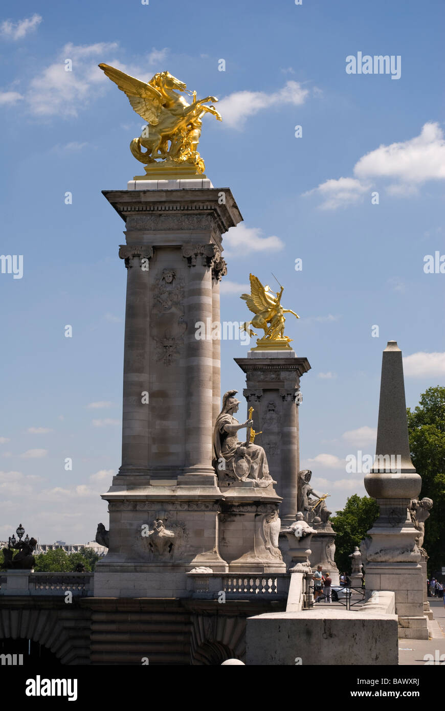 Gilded Statue of Fame and Pegasus on Pont Alexandre III Stock Photo - Alamy