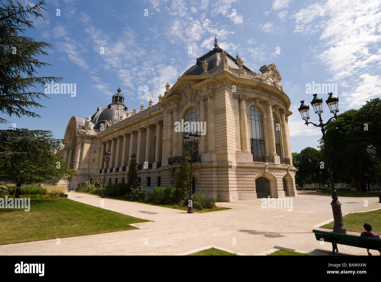Exterior of the petit palais hi-res stock photography and images - Alamy