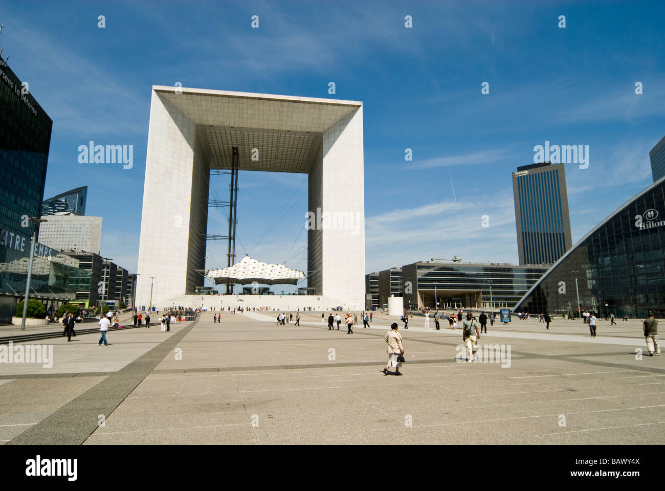 La Grande Arche La Defense Paris Stock Photo - Alamy