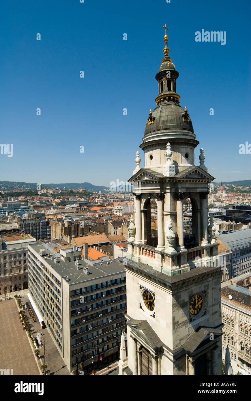 Clock tower basilica st hi-res stock photography and images - Alamy