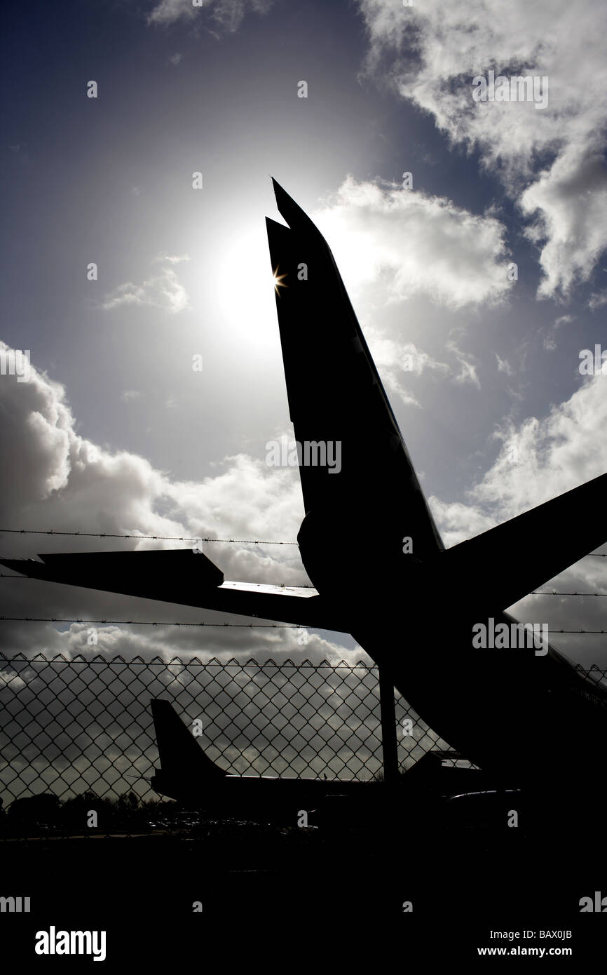 Aeroplane tail hi-res stock photography and images - Alamy